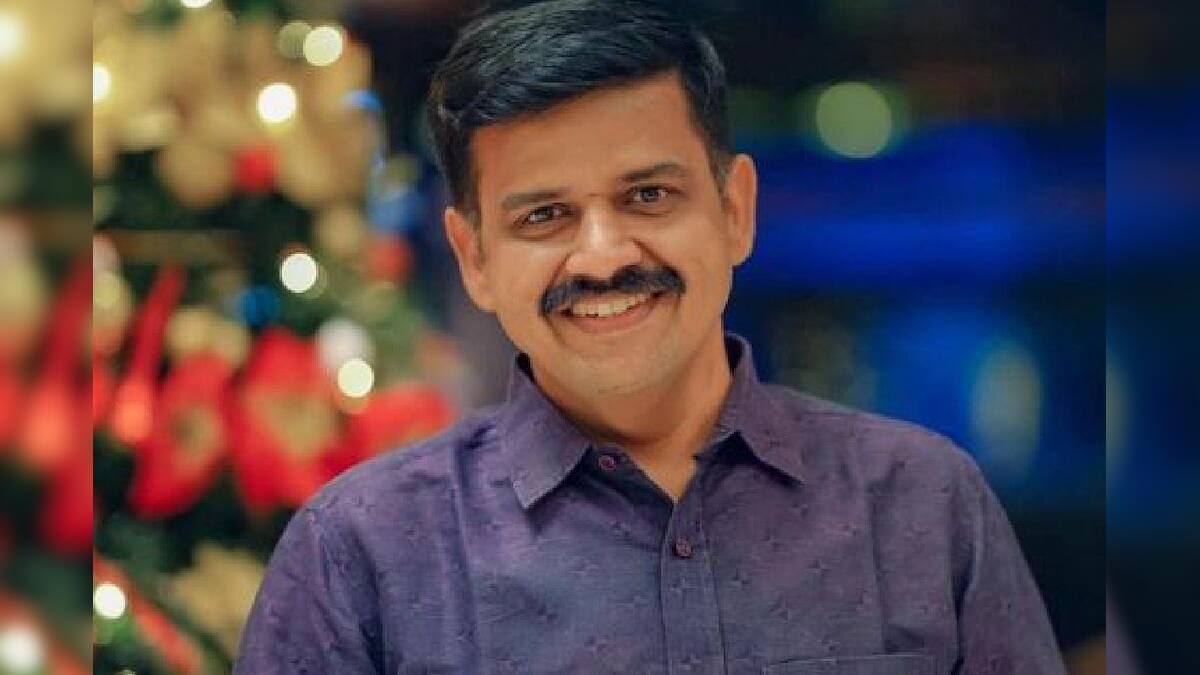 സന്ദീപ് വാര്യർ ഇനി കെപിസിസി വക്താവ്; ചാനല്‍ ചർ‌ച്ചകളിൽ‌ പങ്കെടുക്കാ ...