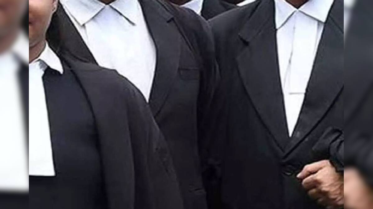 കോടതിയിൽ വിയർക്കണ്ട; വേനൽക്കാലത്ത് അഭിഭാഷകരുടെ ഡ്രസ് കോഡിൽ ഹൈക്കോടതി ...