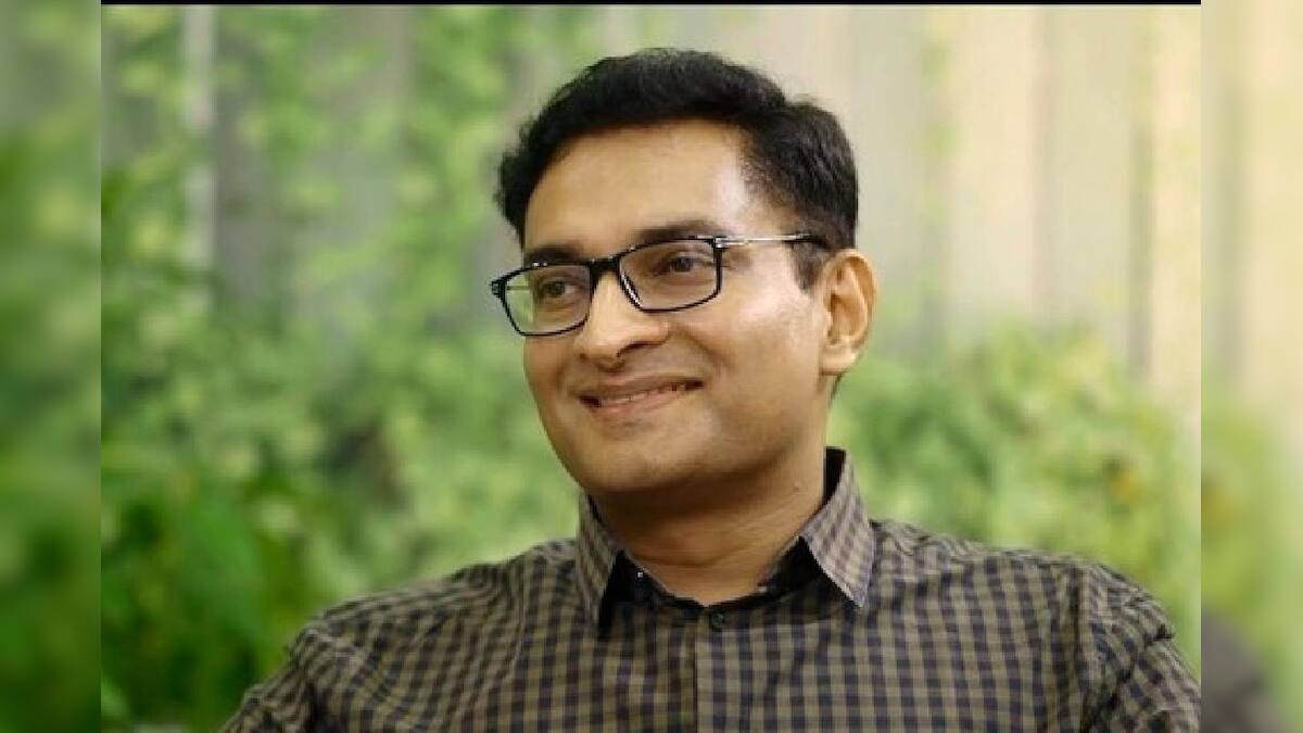 'ഹിയറിങ് റെക്കോര്‍ഡ് ചെയ്യണം; ലൈവ് സ്ട്രീം ചെയ്ത് പൊതുമധ്യത്തി ...