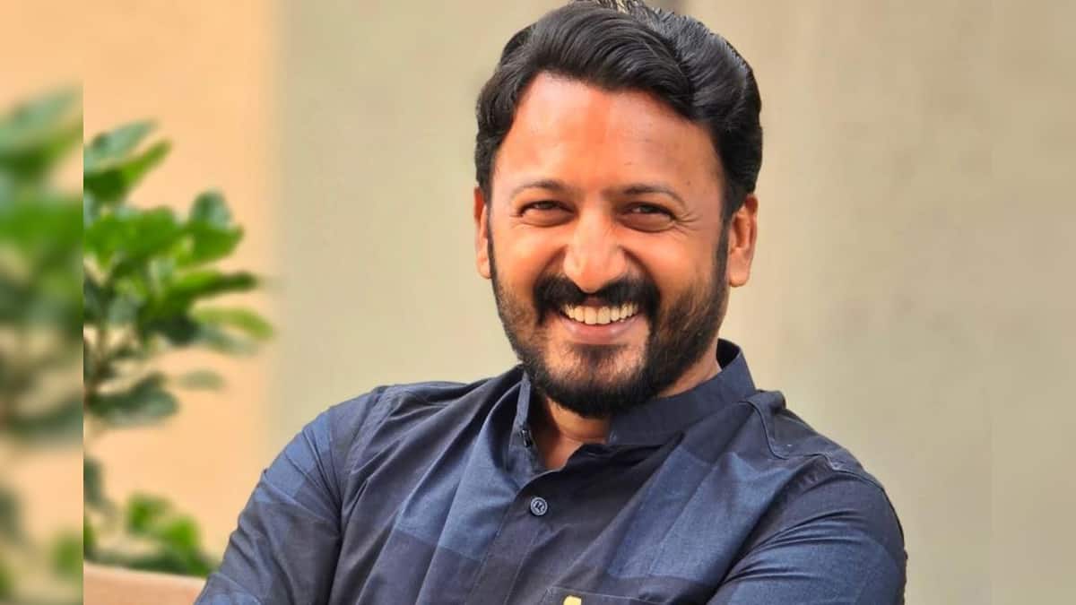 'ഹൂ കെയെഴ്‌സ്? പരാതി ഉണ്ടെങ്കിൽ നിയമപരമായി നേരിടൂ;' ആരോപണങ്ങളിൽ വെല്ലുവിളിച്ച് രാഹുല് ...