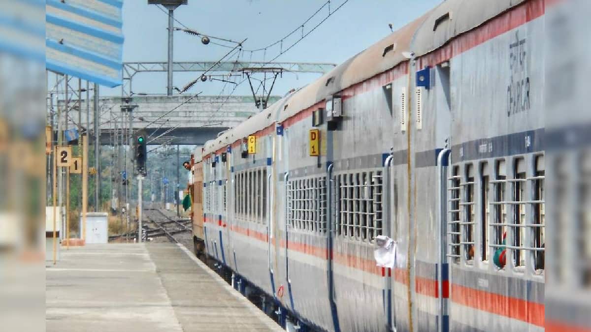 വേണാട് എക്സ്പ്രസിൽ നിയമവിദ്യാര്‍ഥിനിക്ക് നേരെ അതിക്രമം; ഹൈക്കോടതി ...