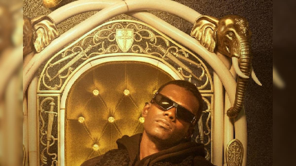 രാജ്യത്തെ അറിയപ്പെടുന്ന മോഡലായ മലയാളി; ലോകയിൽ സോഫയിൽ ഇരുന്നഭിനയിച്ച ആ ...