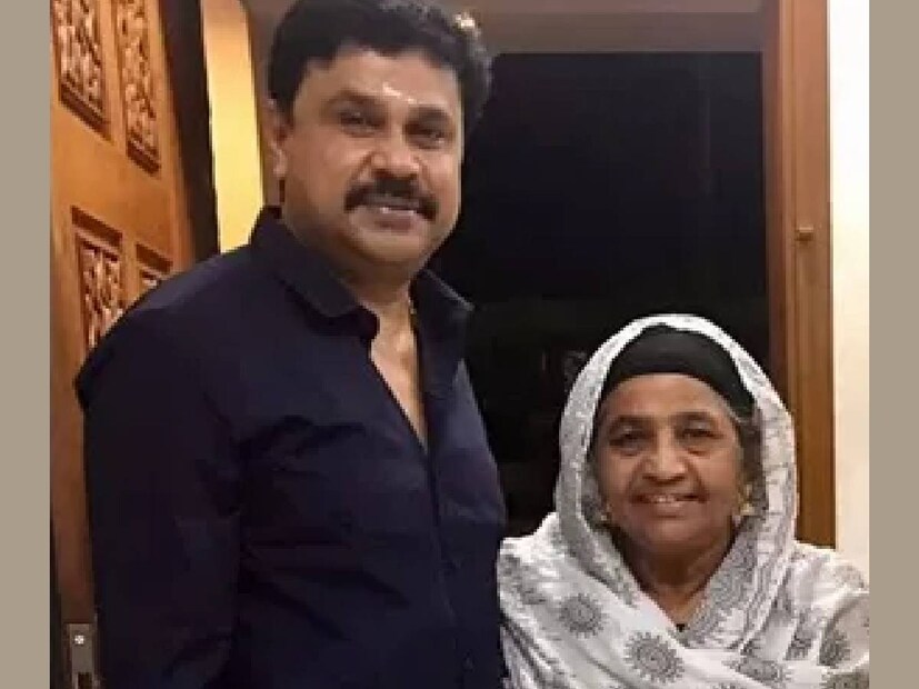 ദിലീപിനായി മറ്റൊരു വീട്ടിൽ എന്നും ചോറു വിളമ്പി കാത്തിരുന്ന അമ്മ; ആ കഥ ...