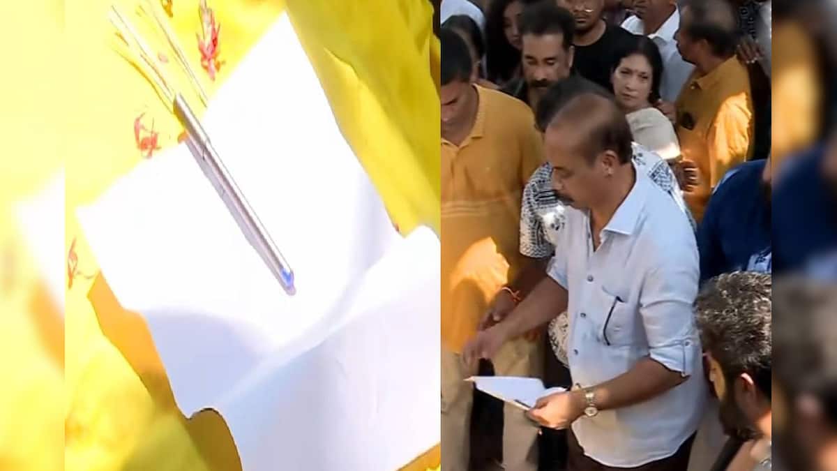 ശ്രീനിവാസന്റെ ഭൗതികദേഹത്തിൽ പേനയും പേപ്പറും സമർപ്പിച്ച് സംവിധായകൻ സത്യ ...