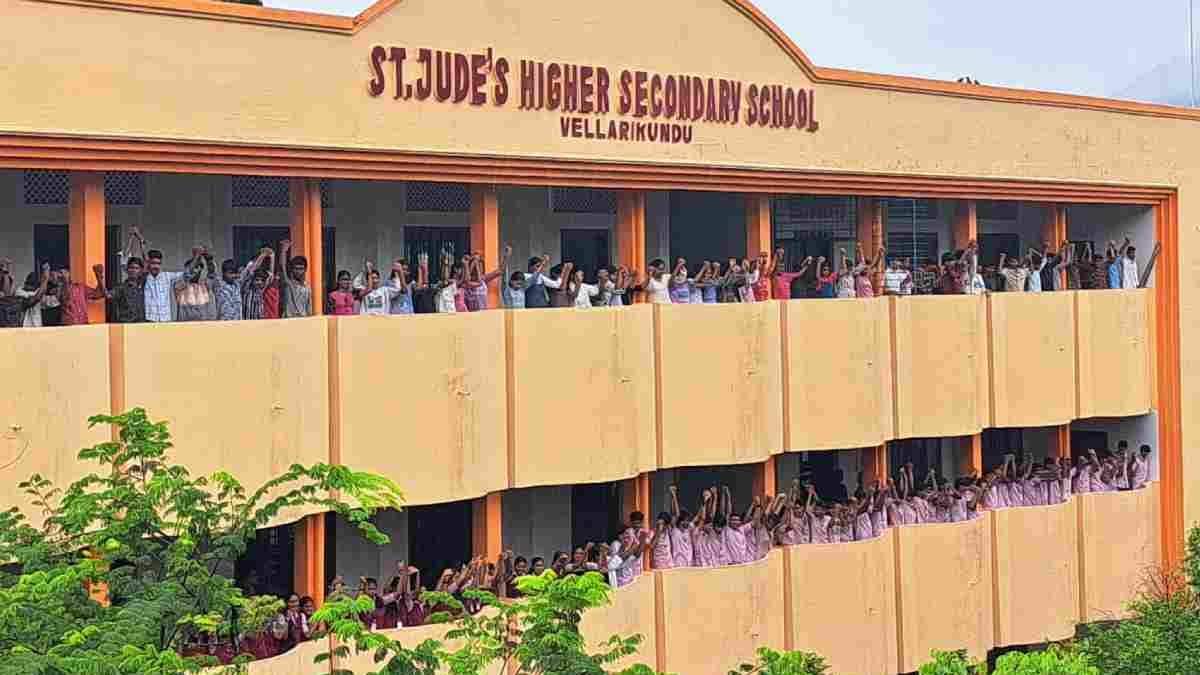 സംസ്ഥാനതല യൂത്ത് പാർലമെന്റിൽ കാസർഗോഡ് വെള്ളരിക്കുണ്ട് സെന്‍റ് ജൂഡ്സ് ...