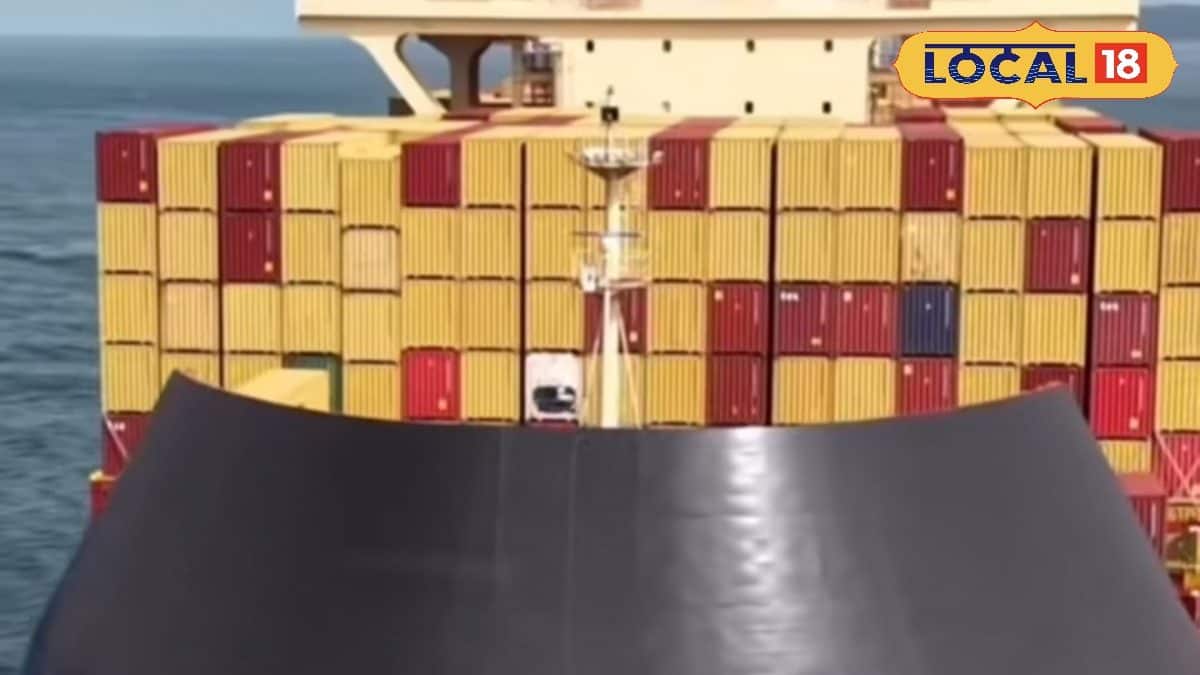 World’s giant container ship MSC samar arrives at Vizhinjam port ...