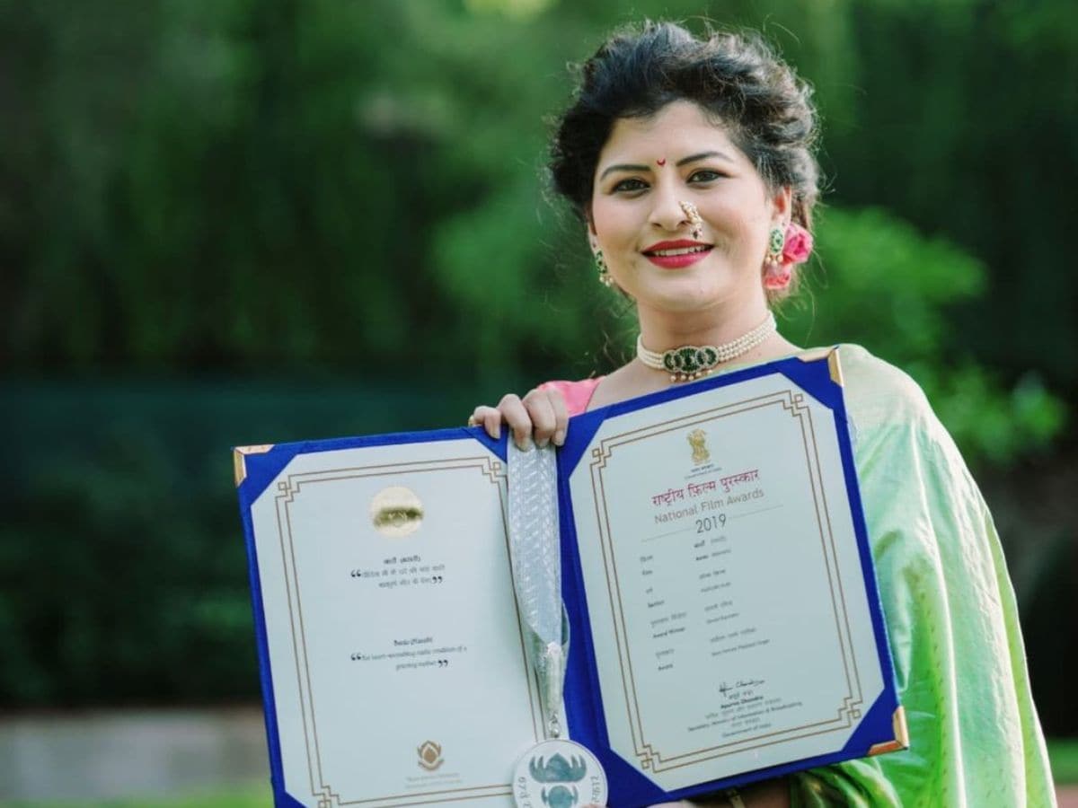 Savani Ravindra : 'मंगळागौर खेळूया...' म्हणत साऱ्याची मनं जिंकणारी ...