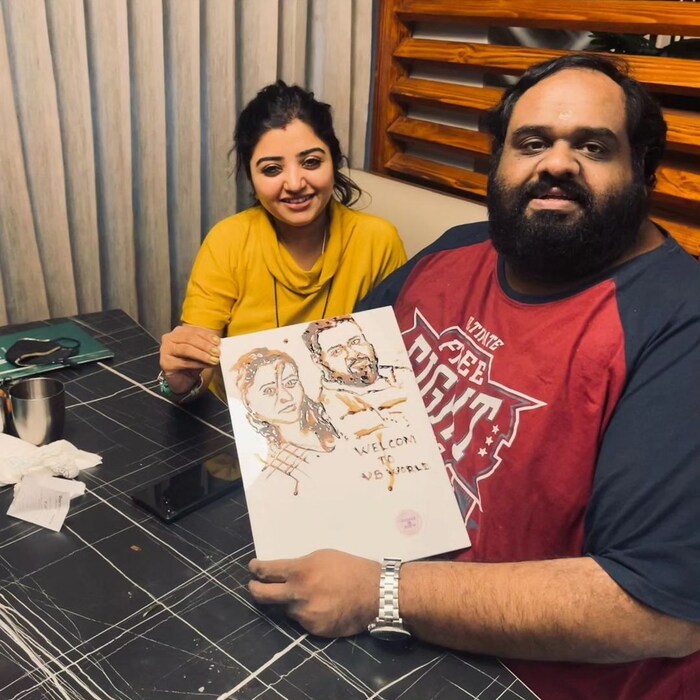 VJ Mahalakshmi and Ravindran 1st marriage anniversary photos ...