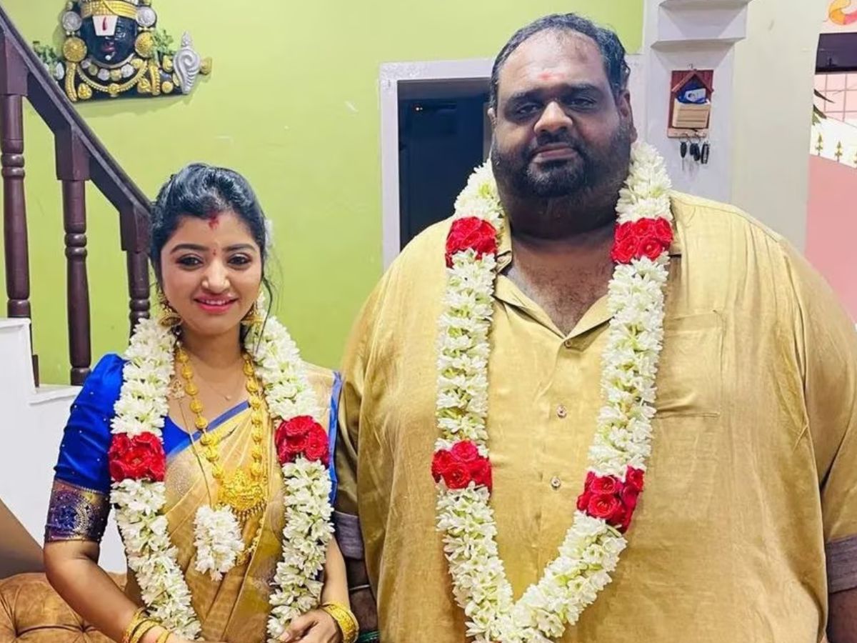 VJ Mahalakshmi and Ravindran 1st marriage anniversary photos ...
