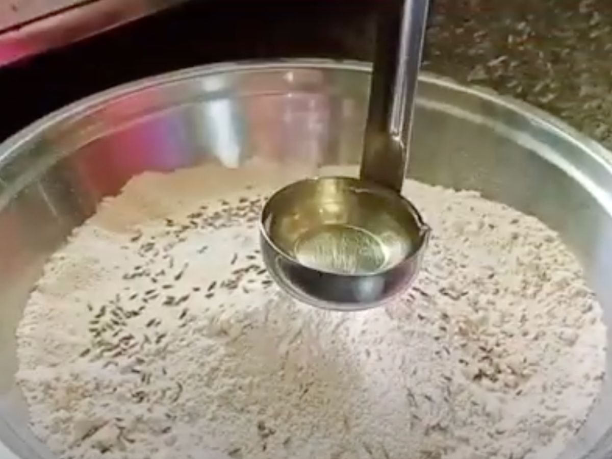 विदर्भातील रोडगे कसे बनवावे? सोपी रेसिपी पाहा – News18 मराठी