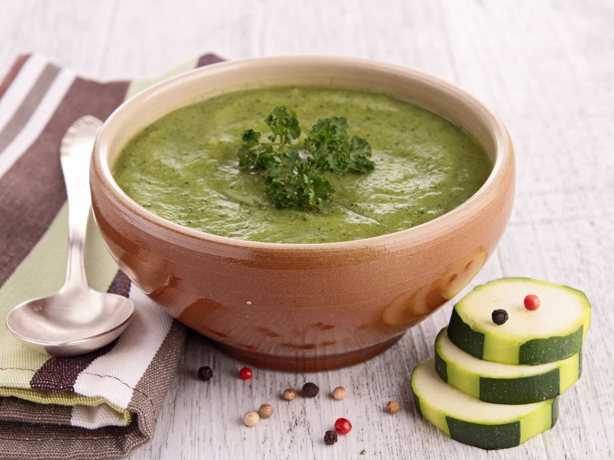 Guava Leaf Chatani : पेरूच्या पानांची चटणी या आजारांवर प्रभावी! उत्तम ...