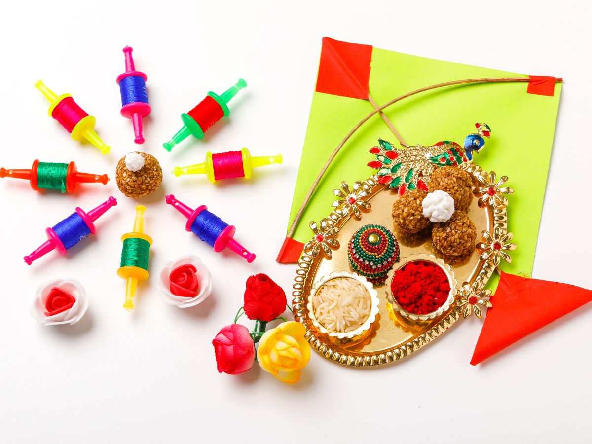 What Is Bornhan : मकर संक्रांतीला लहान मुलांचे 'बोरन्हाण' करण्याला असते ...