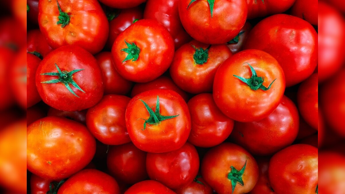 crime : तो फक्त टोमॅटो मागायला आला, अन् शेजाऱ्याने सोसायटीच्या पायऱ्या ...