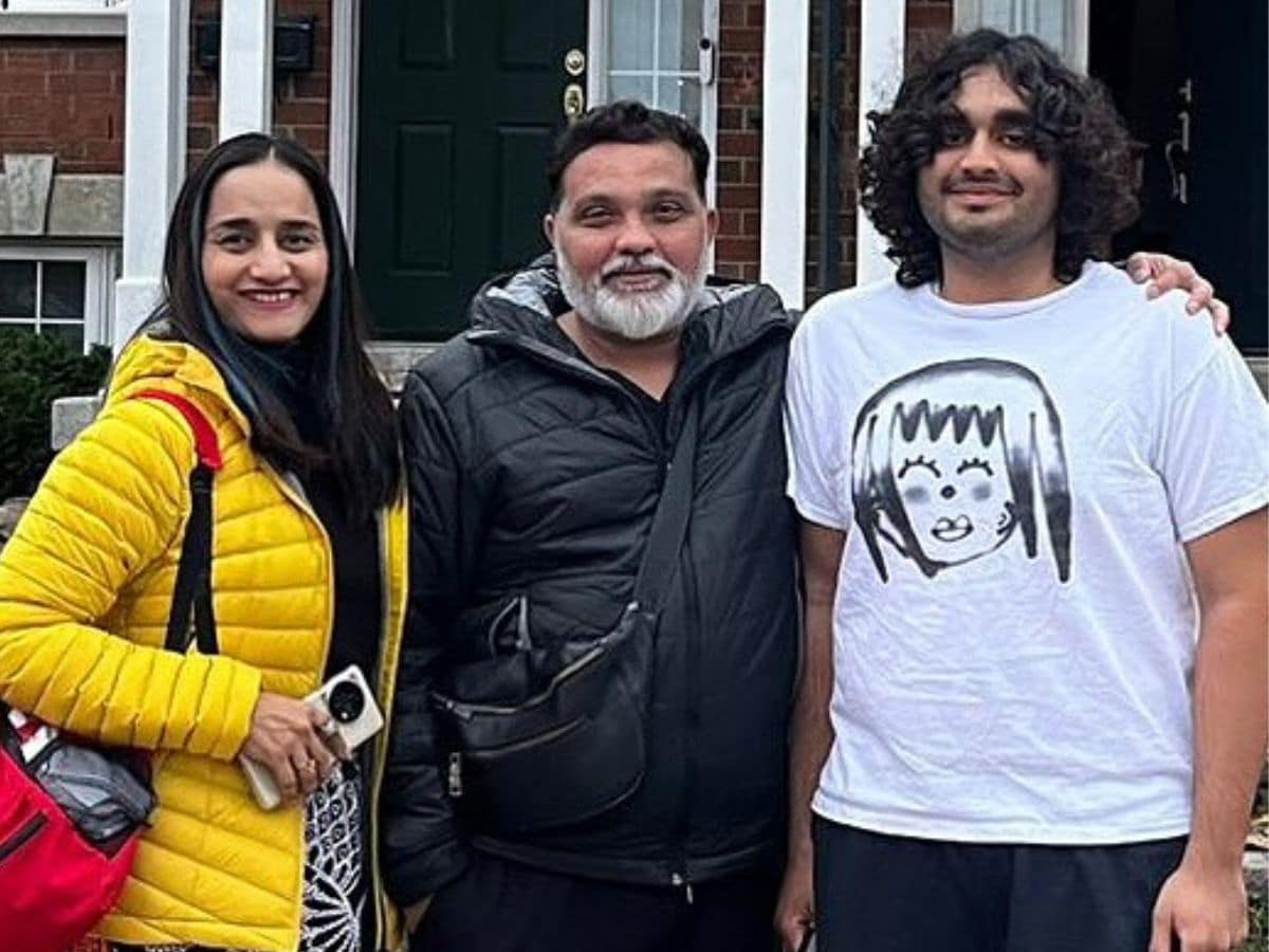 रवी जाधव यांच्या लेकानं कॅनडात राहून मिळवलं मोठं यश; पोस्ट शेअर करत ...