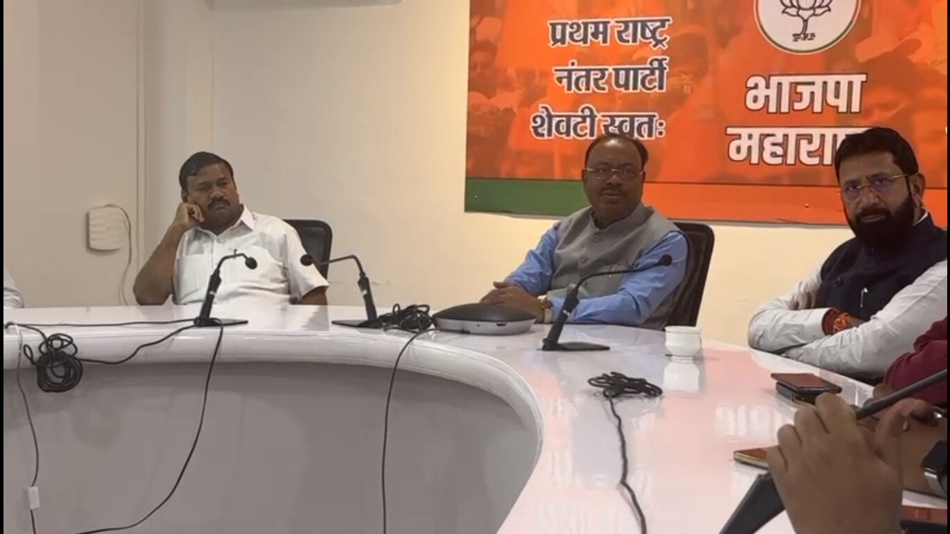 Rahul Gandhi : राहुल गांधींची यात्रा महाराष्ट्रात येताच काँग्रेसला ...