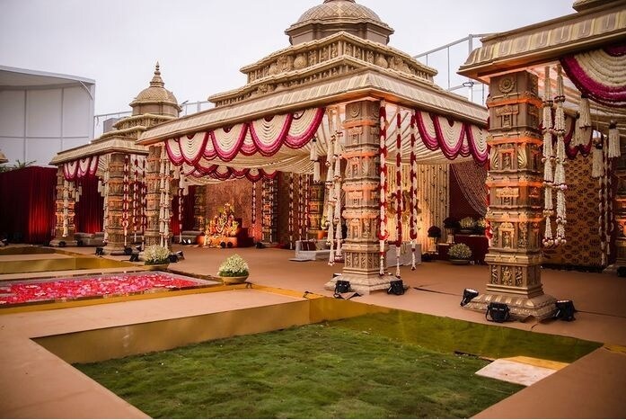 Tirupati Temple Marriage : तिरुपती बालाजी मंदिरात लग्न करायचंय? किती ...