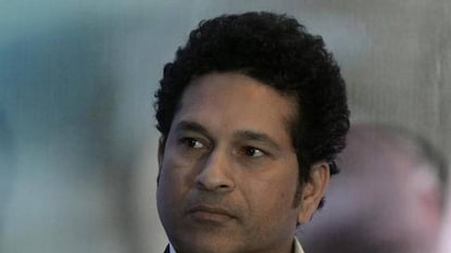 Sachin Tendulkar : 'आम्ही 2 खोल्यांच्या घरात राहिलो पण बाबांनी ...