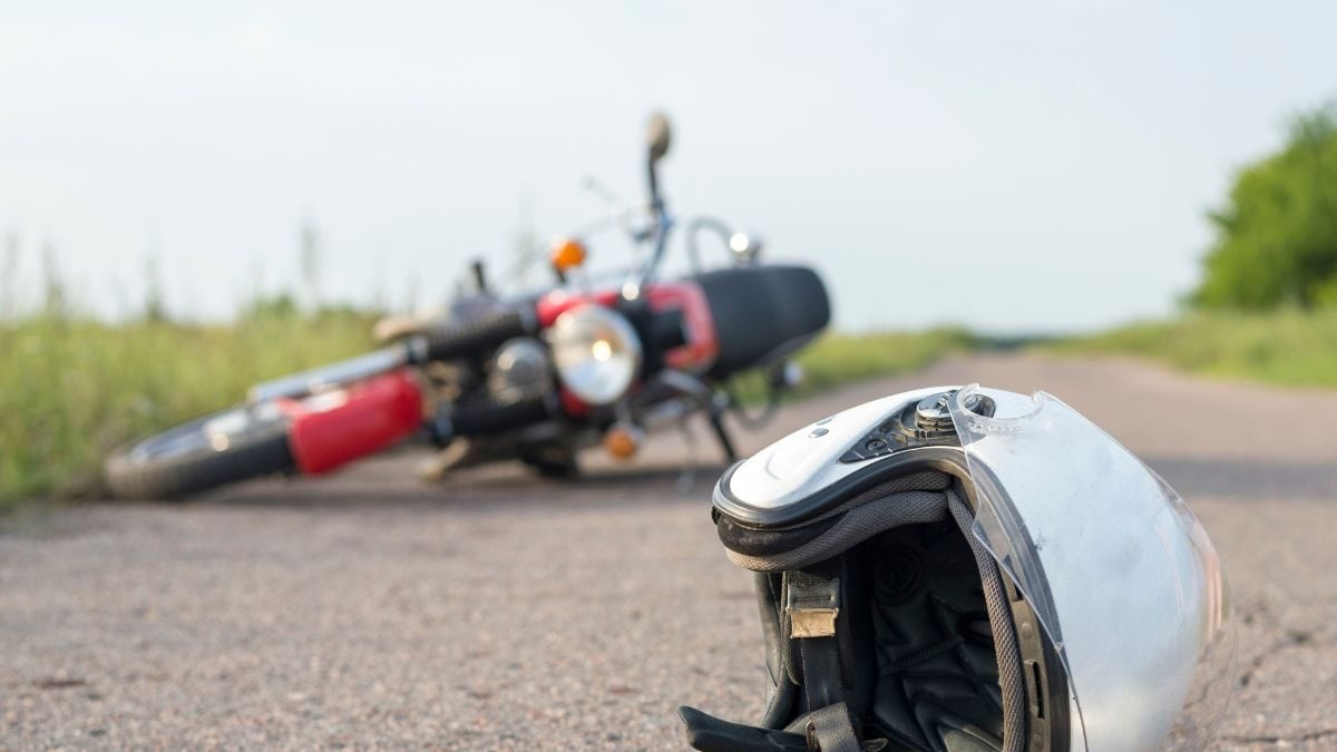 Road Accident : रस्ते अपघातात 'या' लोकांचा होतो सर्वाधिक मृत्यू; चुक ...