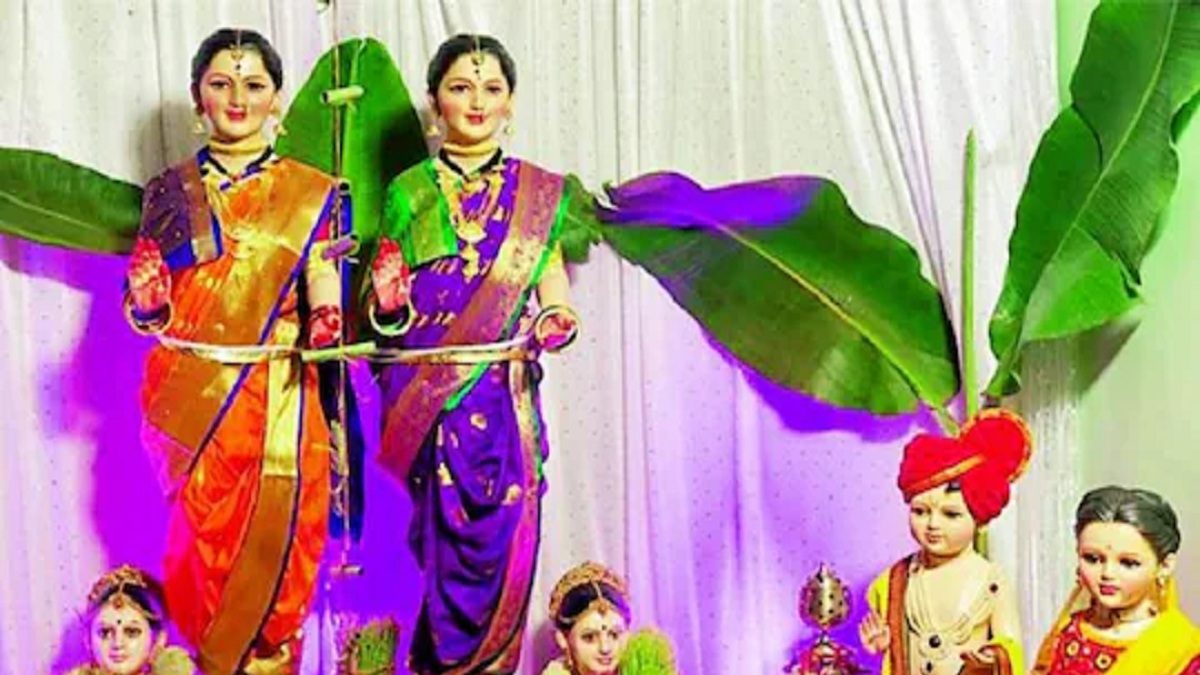 Gauri Avahana 2025: यंदा गौरी आवाहन कधी, शुभ मुहूर्त, पूजा कशी करावी ...