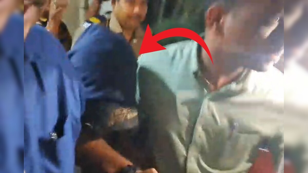 Jaydeep Apte : उचलला आणि थेट गाडीत टाकला, जयदीप आपटेच्या अटक | महाराष्ट्र - News18 मराठी