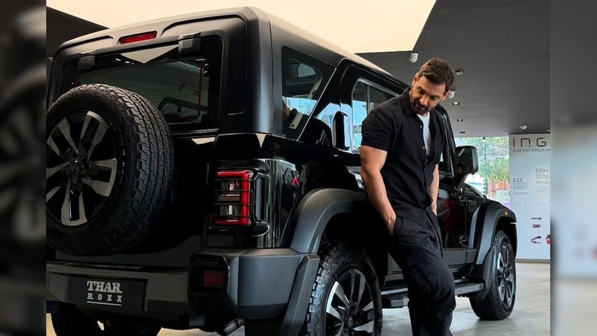 जॉन अब्राहमने सुद्धा घेतली Thar, पण तुमच्याकडे असलेल्या Thar पेक्षा आहे ...