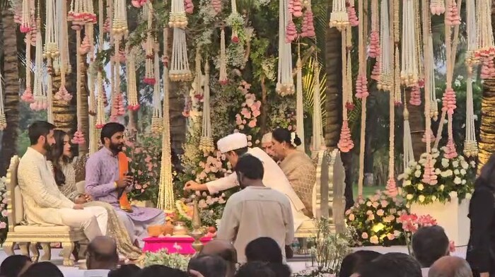 Jay Pawar Engagement : पवार कुटुंबात सुनेचं स्वागत, जय-ऋतुजाच्या ...