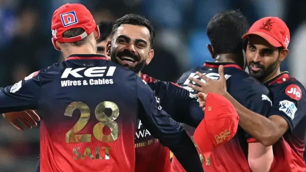 फायनलला काही तास उरले असताना RCBसाठी गुडन्यूज, टॉफी जिंकण्याचं कोहलीचं ...