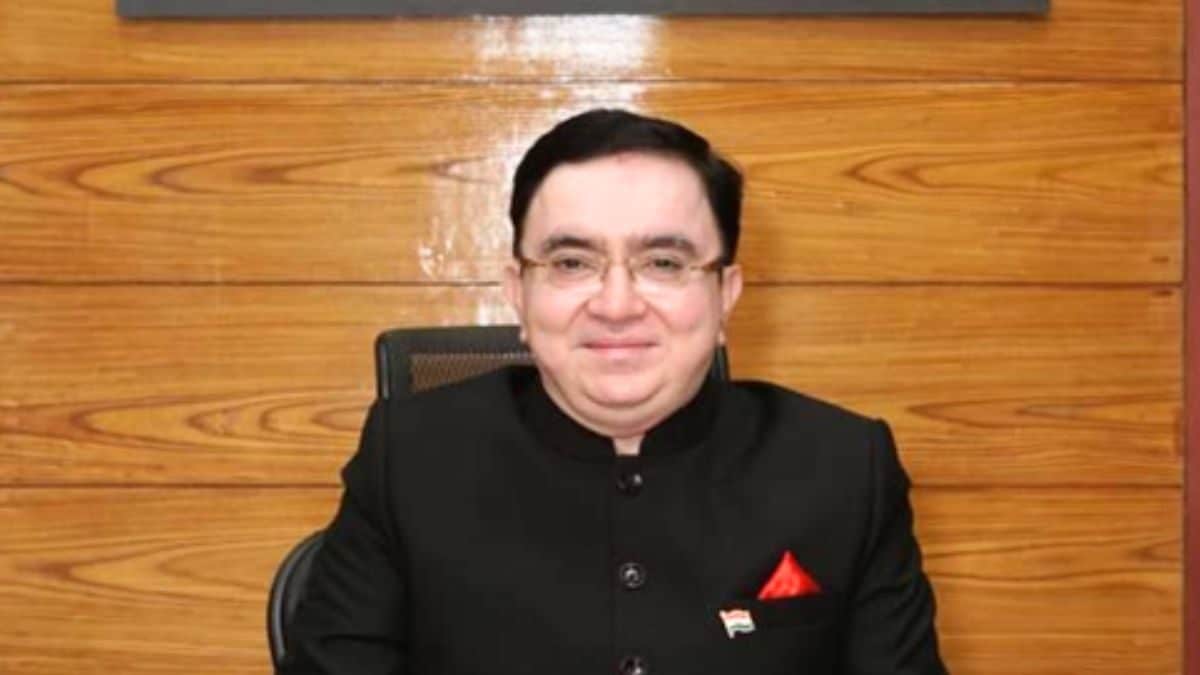 Vasai Virar former Commissioner Anil Kumar in trouble ED raids in ...