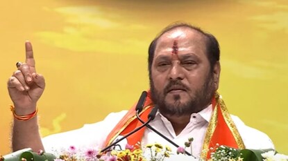 Ramdas Kadam: 'रामदास कदम हा फालतू माणूस', ठाकरे गटाच्या ज्येष्ठ ...