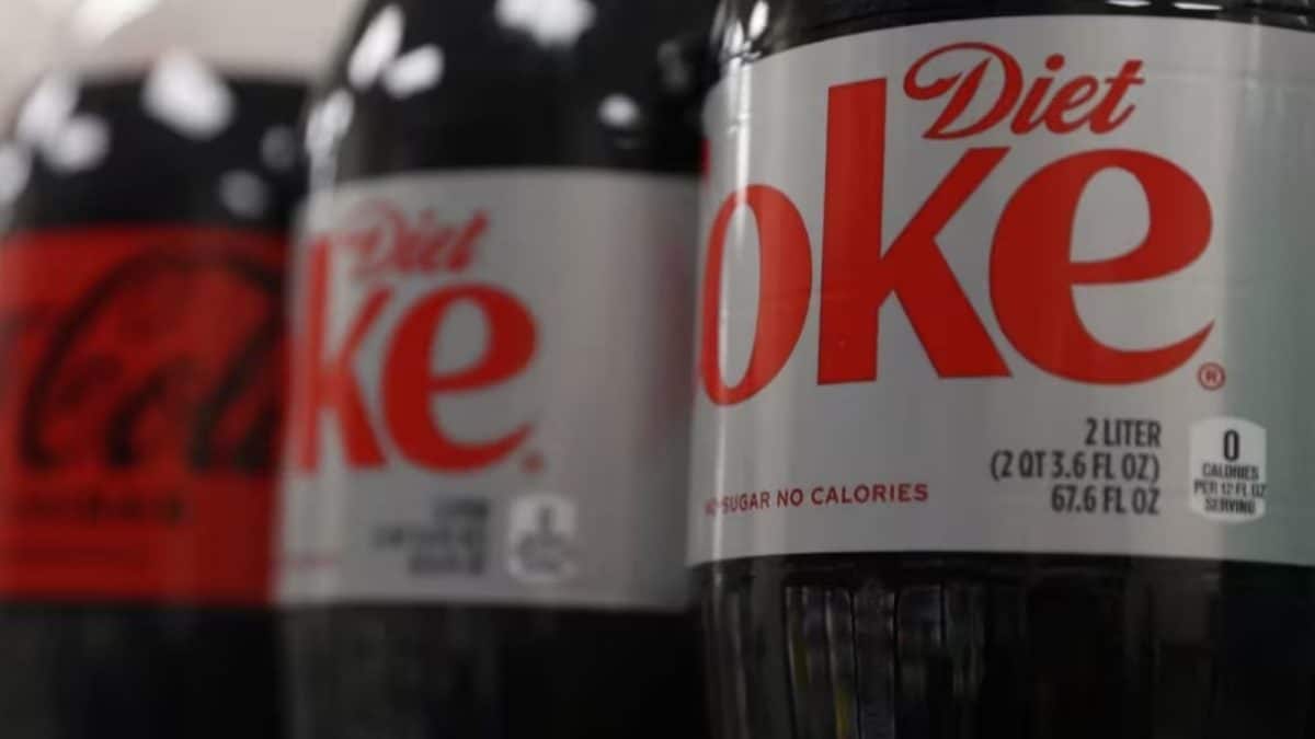Diabetes Diet Coke : डायबेटिजच्या भीतीने नॉर्मल कोल्डड्रिंक सोडलं, डाएट ...