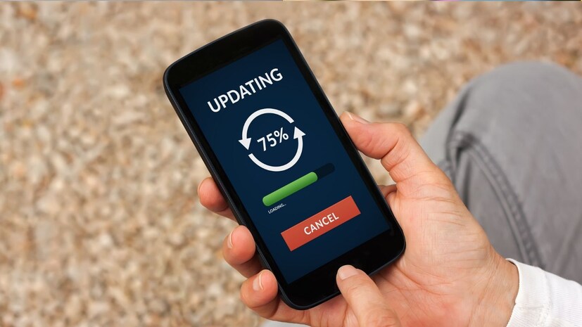 Mobile Interesting Facts : Phone Update केला नाही तर काय होईल, कोणता ...