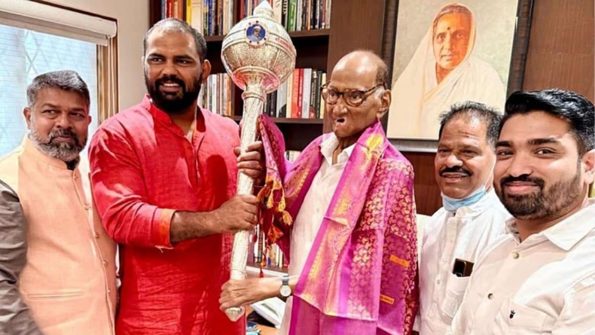 Maharashtra Kesari : हर्षवर्धन सदगीरवर बक्षिसांचा वर्षाव सूरुच,आता शरद ...