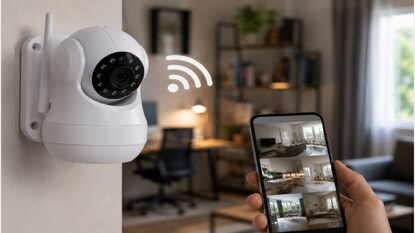 तुमच्या घरात किंवा ऑफिसमध्ये WiFi CCTV Camera लावलाय? लीक होऊ शकतो ...