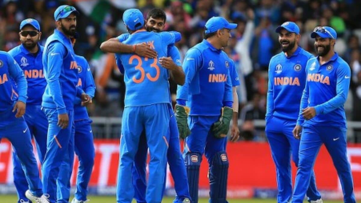 Team India : टीम इंडियाच्या स्टारची तडकाफडकी निवृत्ती, वर्ल्ड कपच्या ...