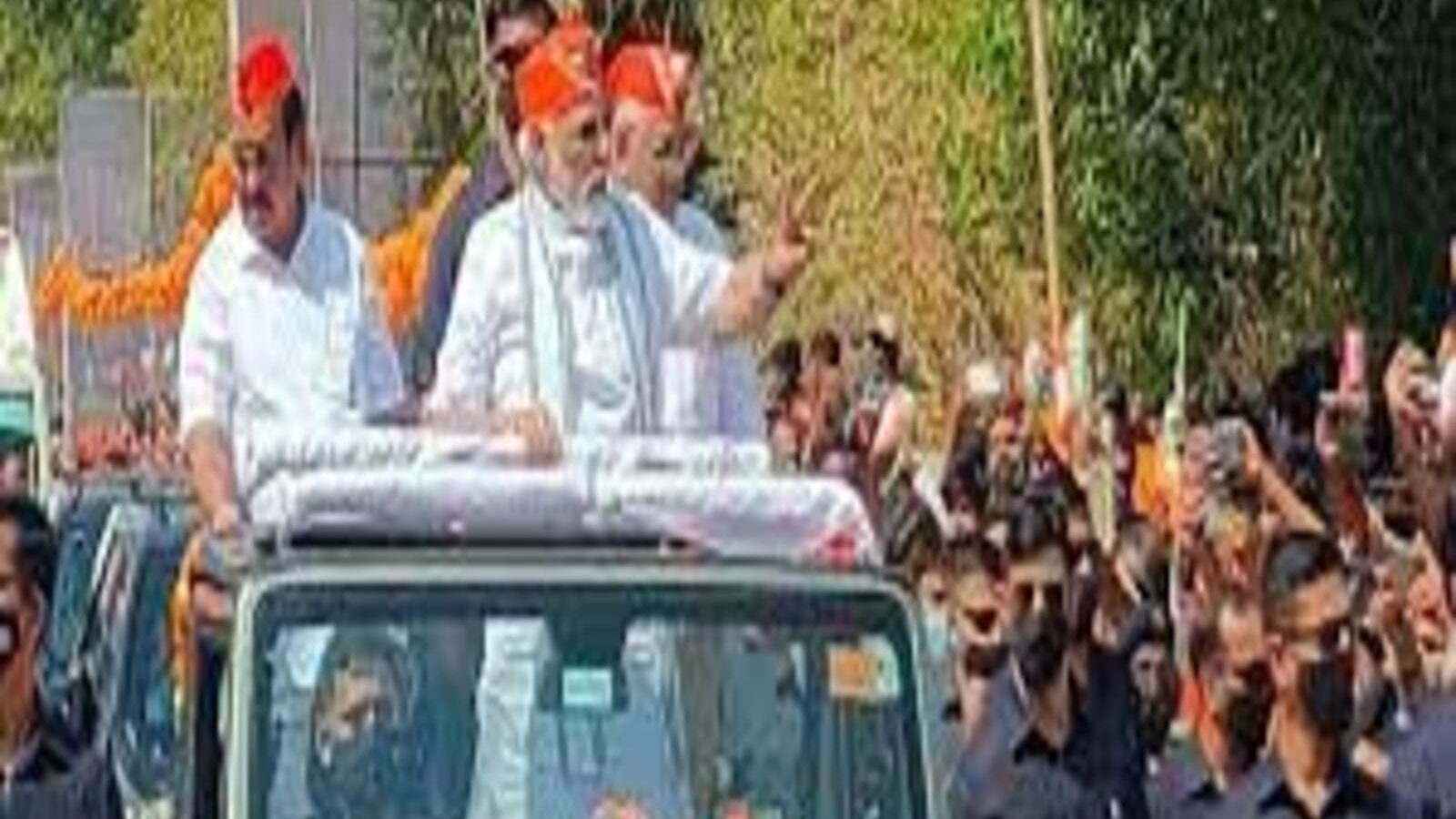 Viral Videoପ୍ରଧାନମନ୍ତ୍ରୀଙ୍କ ରୋଡ ସୋରେ ଭାରତ ମାତା କି ଜୟ ସ୍ଲୋଗାନ ଦେଲେ ମୁସଲିମ ସଂପ୍ରଦାୟ Muslim