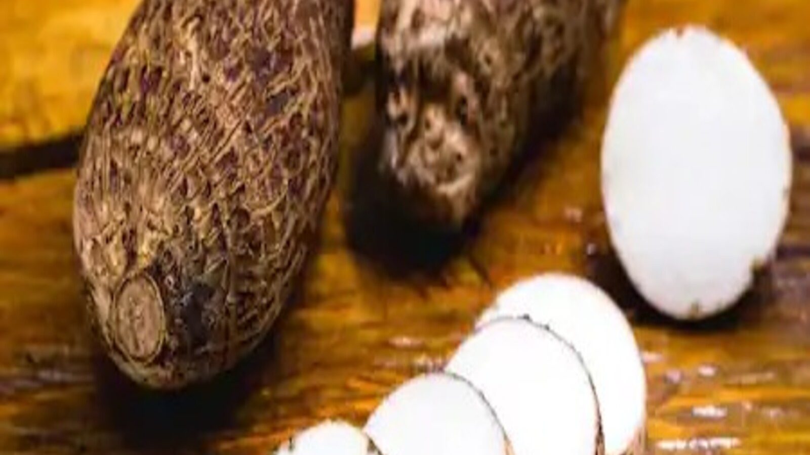Yam Benefits: ଉଚ୍ଚ ରକ୍ତଚାପଠୁ କୋଷ୍ଠକାଠିନ୍ୟ ପର୍ଯ୍ୟନ୍ତ..ସବୁ ସମସ୍ୟା ଦୂର କରେ ...