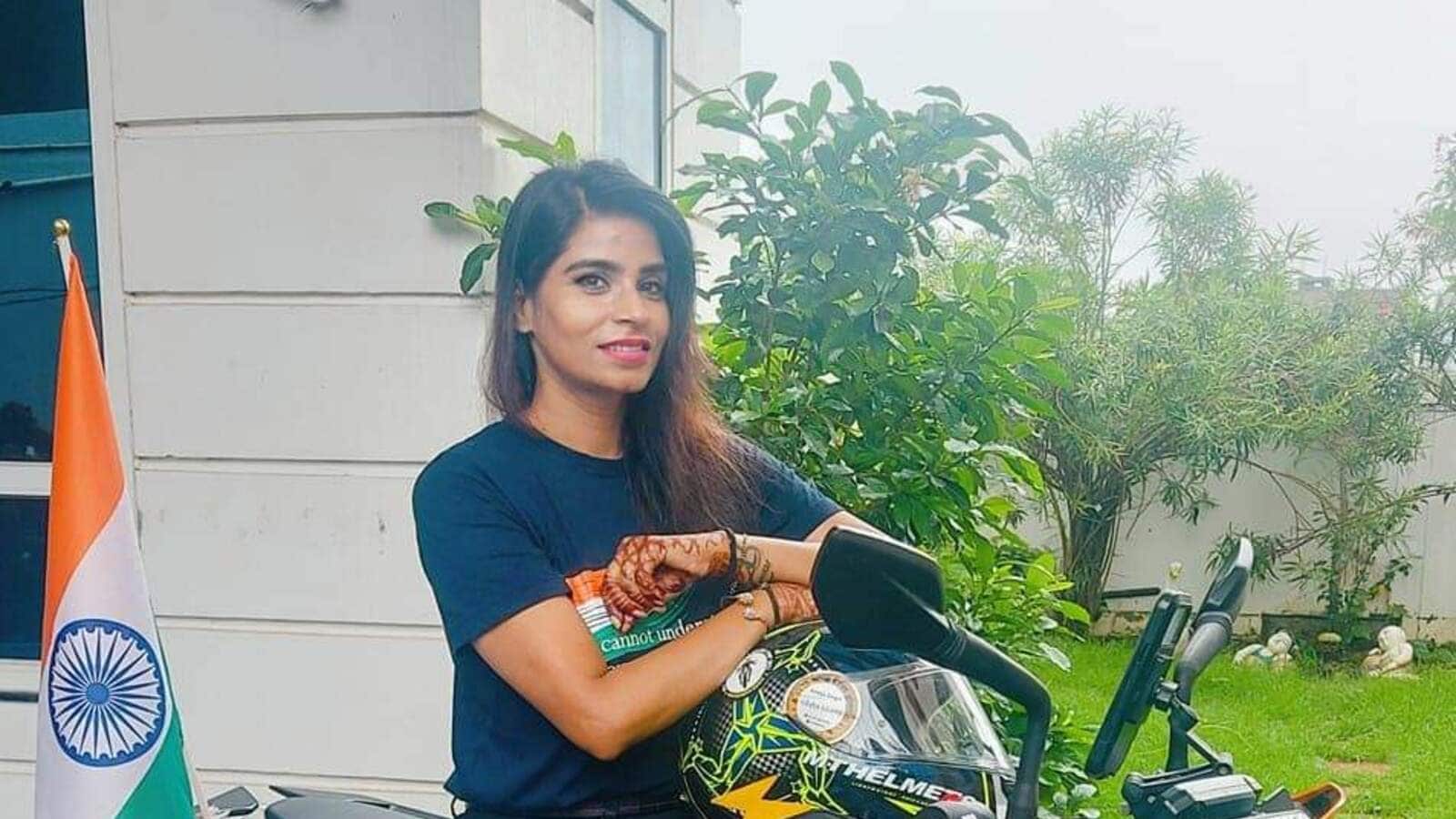 Bike queen Amita Singh brought glory to the state at the national level ଜାତୀୟ ସ୍ତରରେ ରାଜ୍ୟପାଇଁ ...