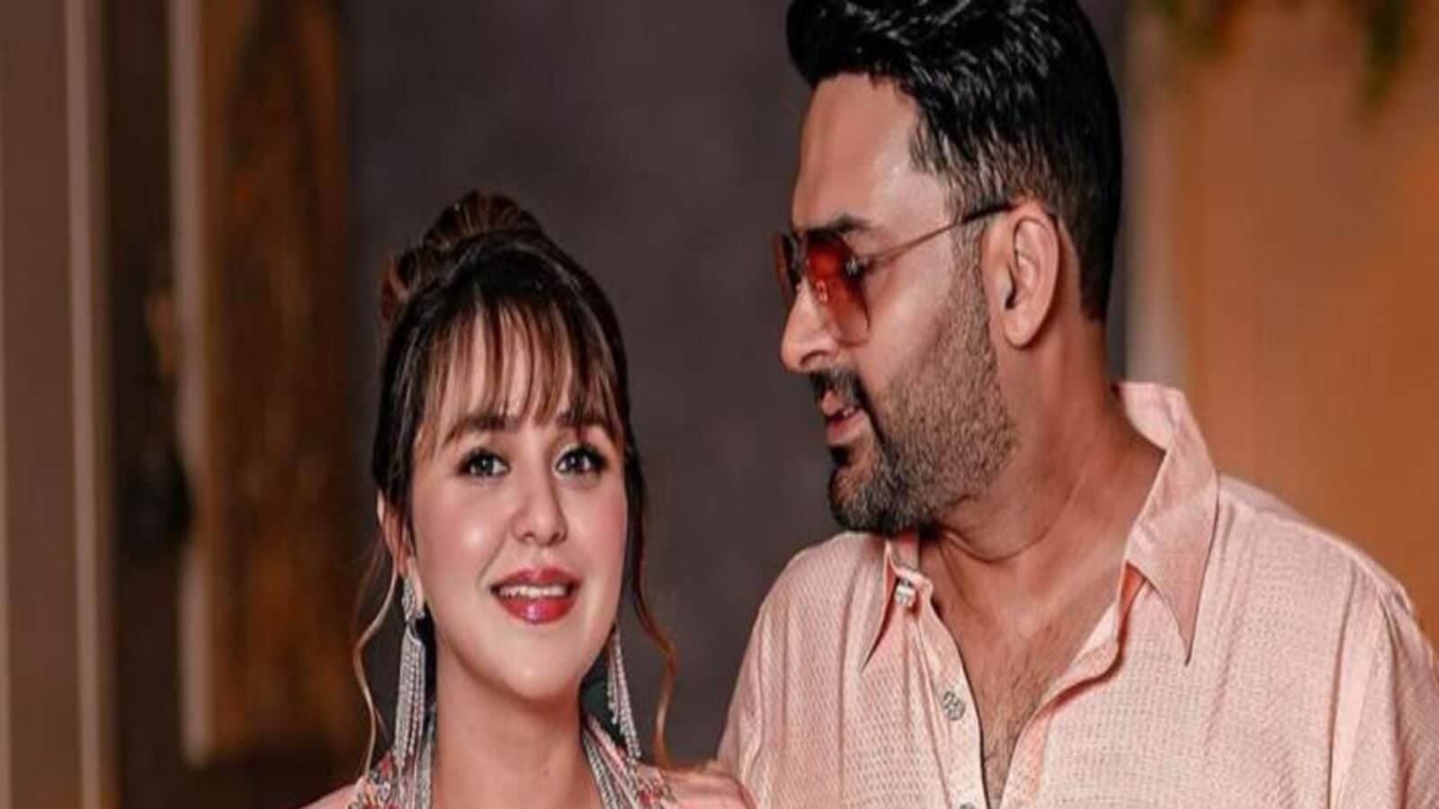 Kapil Sharma Wife: କପିଲଙ୍କଠୁ ଅଧିକ ପାଠ ପଢ଼ିଛନ୍ତି ପତ୍ନୀ ଗିନ୍ନି ଚଥରଥ Read ...