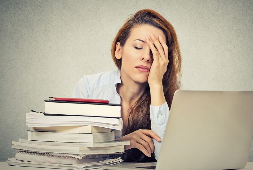 ପିରିୟଡ୍‌ ସମୟରେ ଆପଣଙ୍କୁ ବି ଆସେ ରାଗ? ଜାଣନ୍ତୁ ଏହାର ମୁଖ୍ୟ କାରଣ... Anger and ...