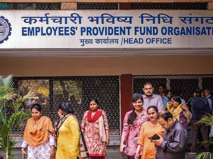 EPFO: PF ଆକାଉଣ୍ଟରେ ବ୍ୟାଙ୍କ ବିବରଣୀ କିପରି ଚେଞ୍ଜ ହୁଏ? ଜାଣନ୍ତୁ ପୂରା ପ୍ରୋସେସ ... EPFO: PF ଆକାଉଣ୍ଟରେ ବ୍ୟାଙ୍କ ବିବରଣୀ କିପରି ଚେଞ୍ଜ ହୁଏ? ଜାଣନ୍ତୁ ପୂରା ପ୍ରୋସେସ ...