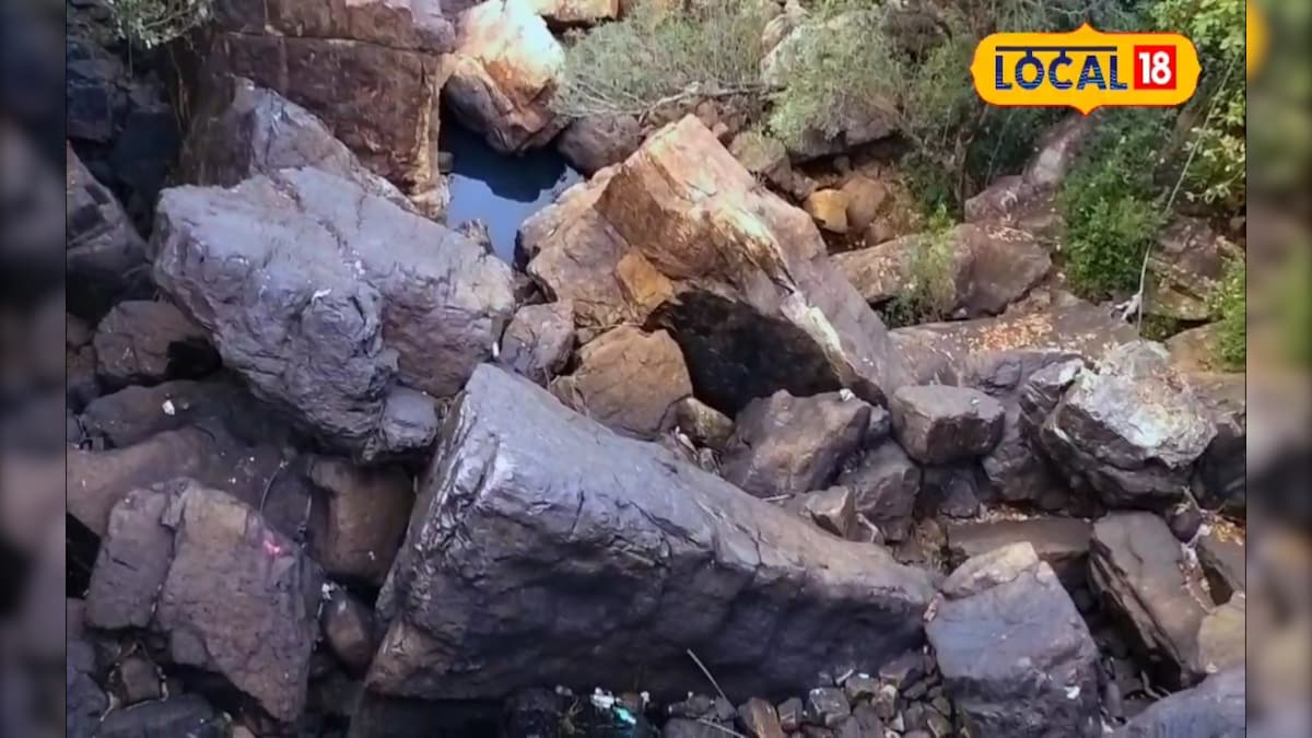 ବାରବଖରା ଜଳପ୍ରପାତ ଇତିହାସ ସହିି ଜଡିତ ଏହି ସ୍ଥାନ, ନିହାତି ଆସନ୍ତୁ... This is ...