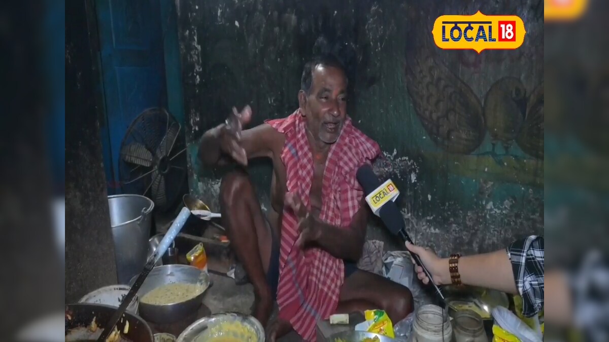 ବାସୁଆ ଜେଜଙ୍କ ଷାଠିଏ ବର୍ଷୀୟ ବରା ଦୋକାନ ; ଖାଇବା ପାଇଁ ଲାଗୁଛି ଲମ୍ବା ଲାଇନ୍ ...