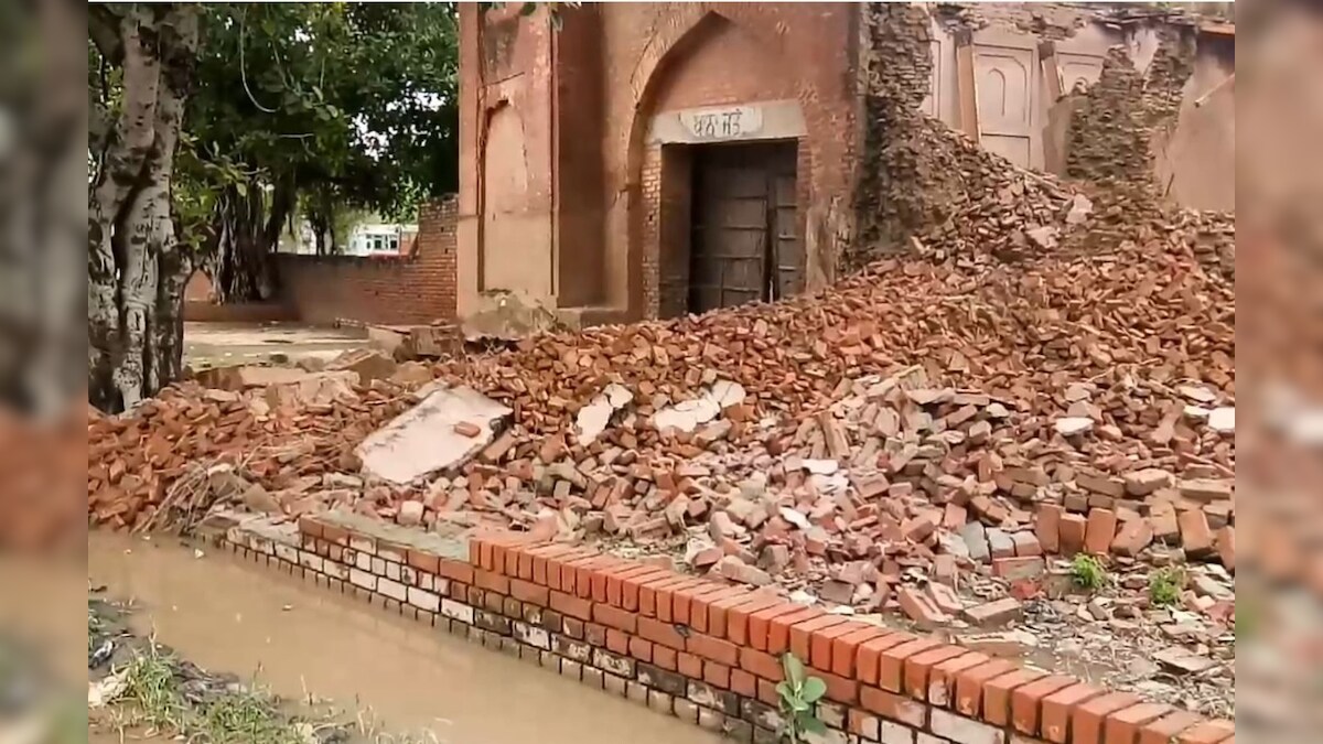 The historic fort at Jaito of Nabha collapsed in heavy rains– News18 Punjab