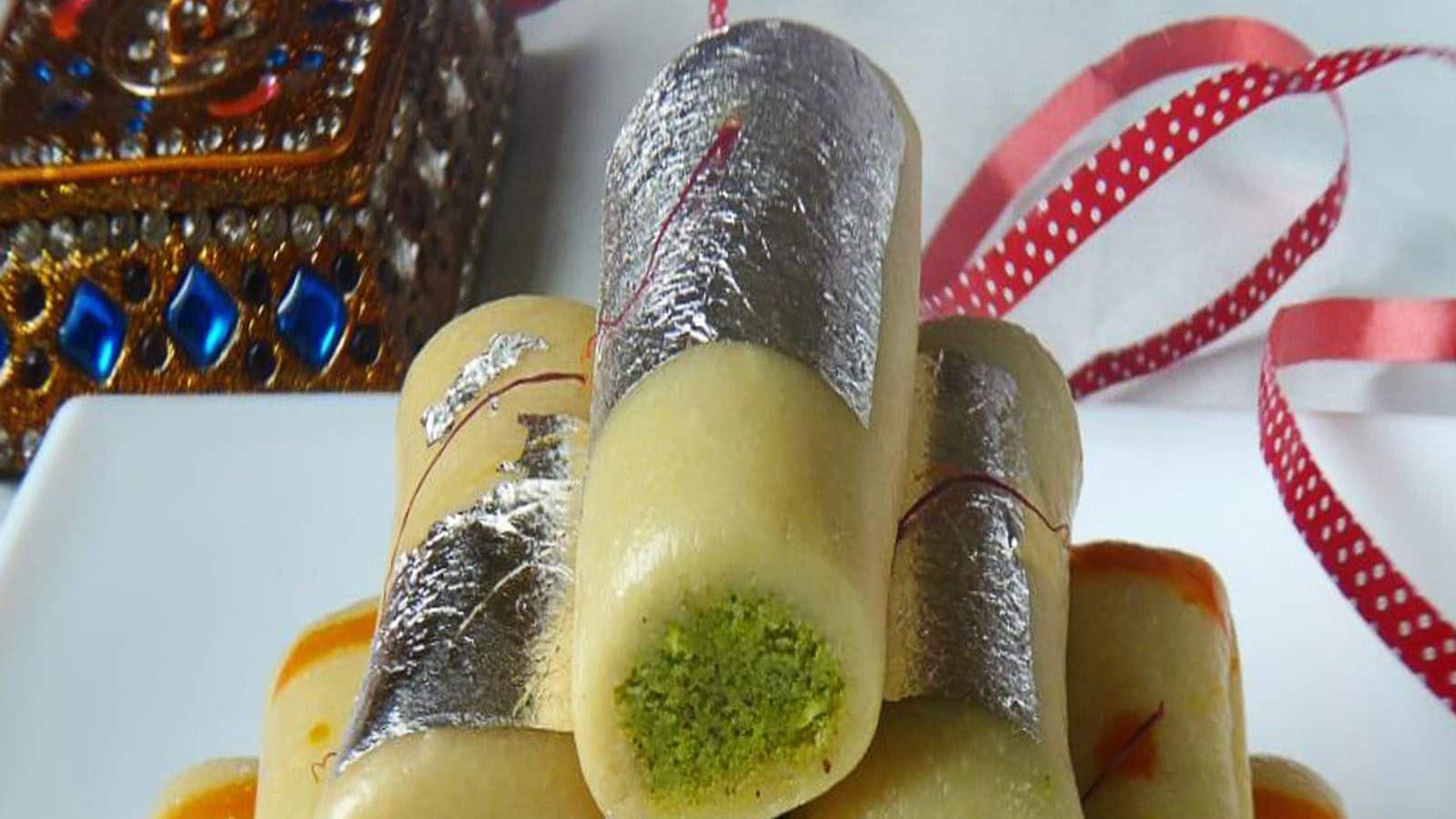 Kaju Badam Roll Recipe: ਆਸਾਨੀ ਨਾਲ ਘਰ 'ਚ ਬਣਾਓ ਸੁਆਦੀ ਕਾਜੂ-ਬਦਾਮ ਰੋਲ, ਪੜ੍ਹੋ ...