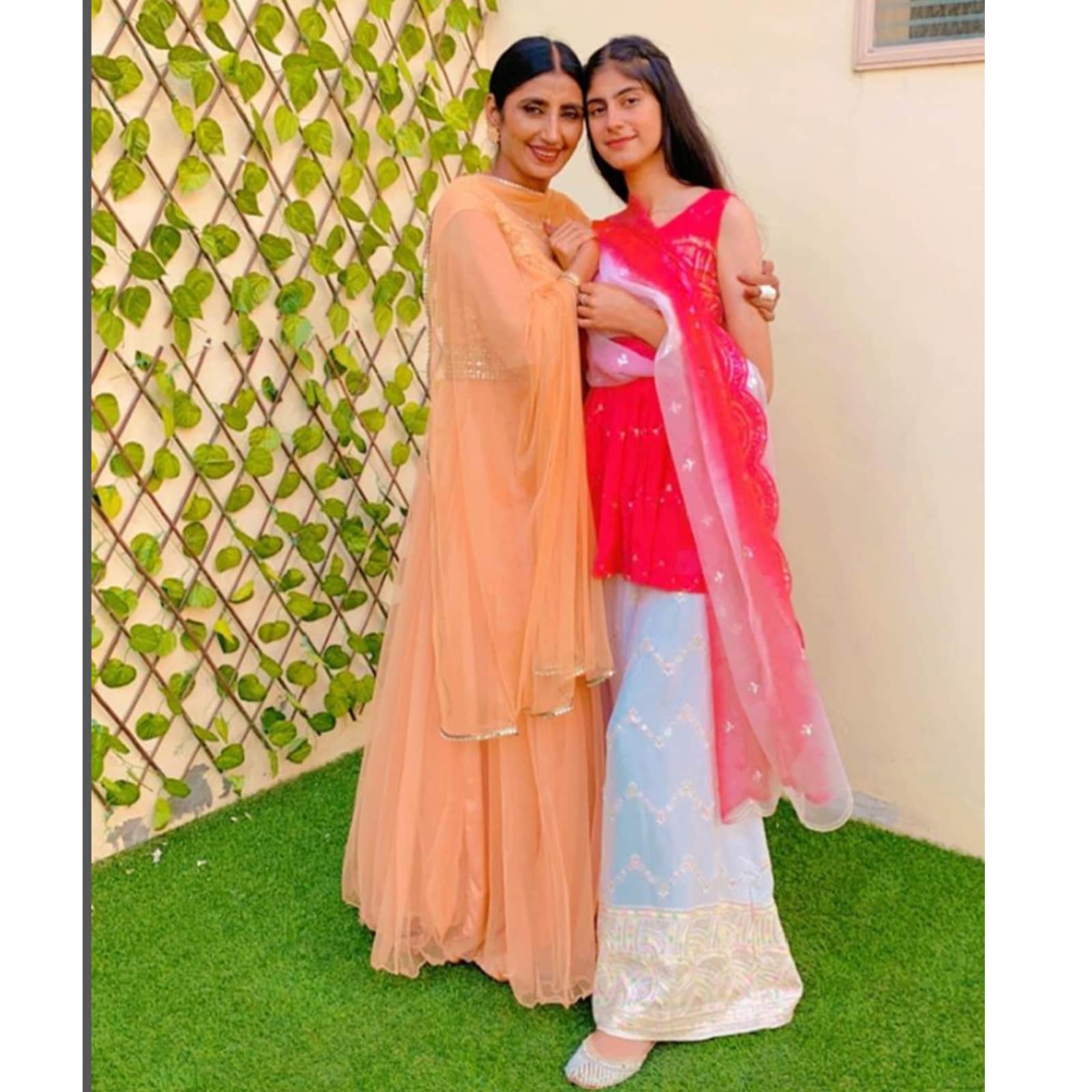 ਜਸਵਿੰਦਰ ਬਰਾੜ ਦੀ ਧੀ ਜਸ਼ਨਪ੍ਰੀਤ ਕਿਸੇ ਅਭਿਨੇਤਰੀ ਤੋਂ ਨਹੀਂ ਘੱਟ, ਦੇਖੋ Pics – News18 ਪੰਜਾਬੀ