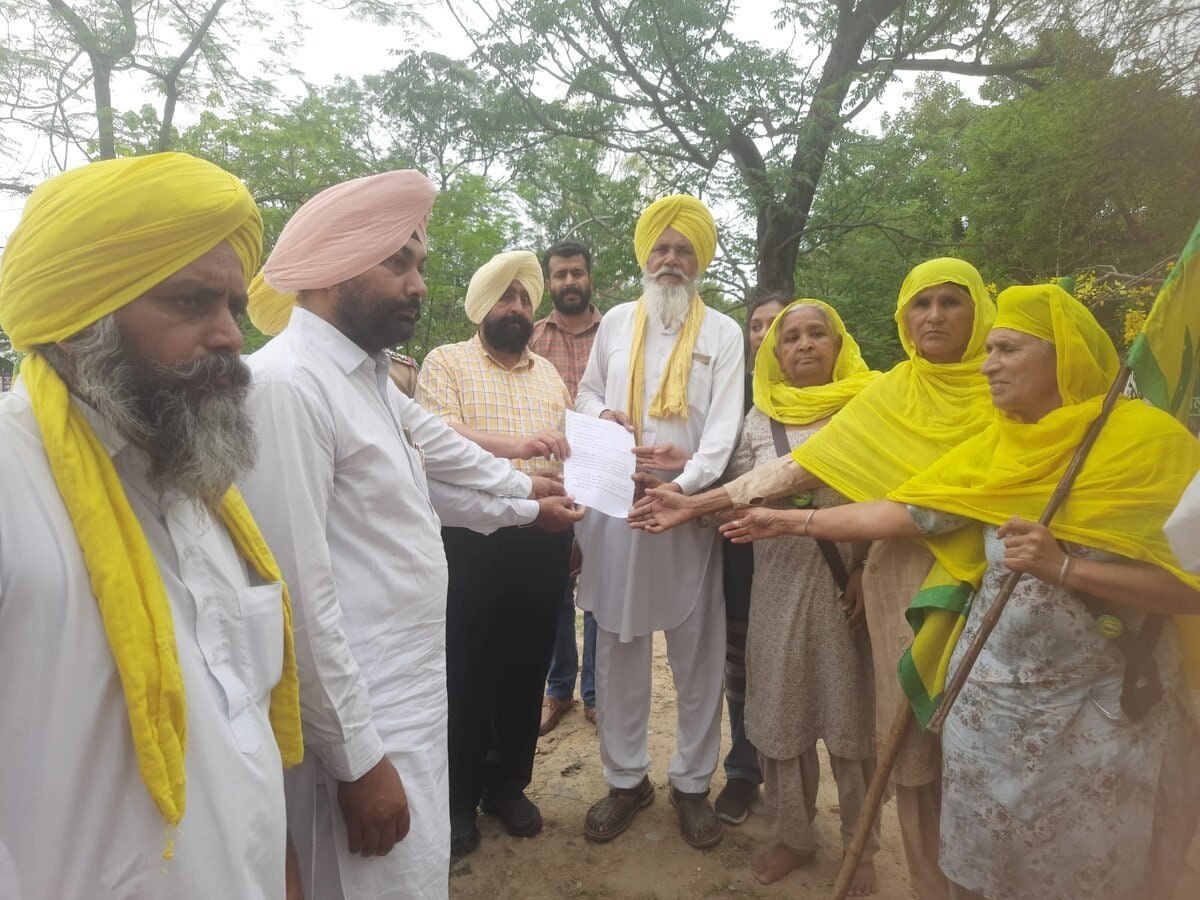 ਮਹਿਲਾ ਪਹਿਲਵਾਨਾਂ ਦੇ ਹੱਕ 'ਚ ਕਿਸਾਨ ਜਥੇਬੰਦੀਆਂ ਵੱਲੋਂ ਪ੍ਰਦਰਸ਼ਨ – News18 ਪੰਜਾਬੀ