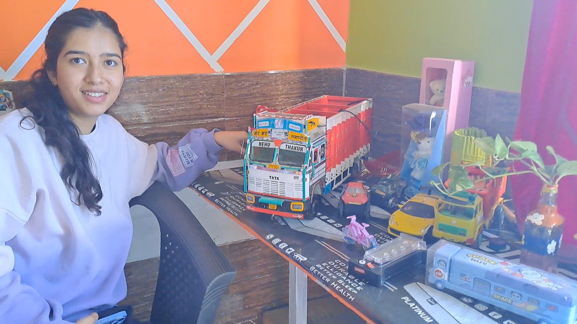 PICS: ਅਸਮਾਨ 'ਚ ਉੱਡਣਾ ਚਾਹੁੰਦੀ ਸੀ 23 ਸਾਲ ਦੀ ਨੇਹਾ ਠਾਕੁਰ, ਫਿਰ ਹੁਣ ਕਿਉਂ ...