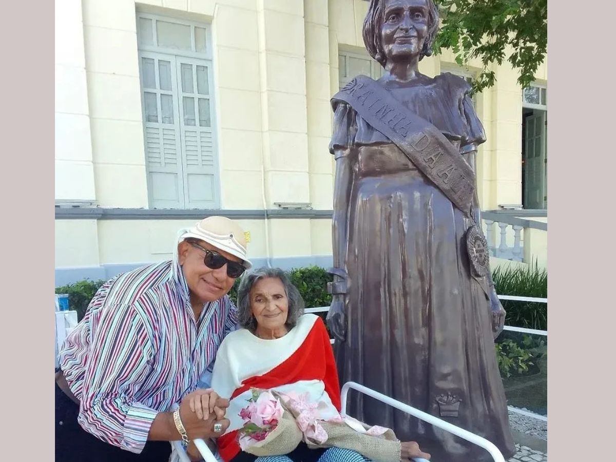 ਨਹੀਂ ਰਹੀ 'ਕਵੀਨ ਆਫ ਹਾਈਟ', ਜਾਣੋ ਕਿੰਨੀ ਸੀ ਲੰਬਾਈ, ਮੂੰਹ ਵੇਖਣ ਲਈ ਚੁੱਕਣਾ ਪੈਂਦਾ ...