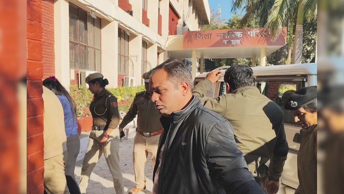 ਕਸੌਲੀ ਬਲਾਤਕਾਰ ਮਾਮਲੇ 'ਚ ਨਵਾਂ ਮੋੜ, ਗਾਇਕ ਰੌਕੀ ਮਿੱਤਲ ਨੇ 2 ਔਰਤਾਂ ਸਮੇਤ 6 ...