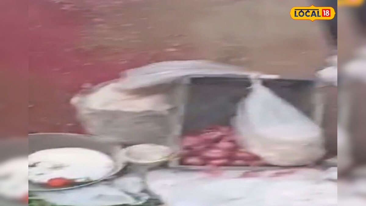 People beat up vegetable seller, broke legs arms, "he teases the girl ...